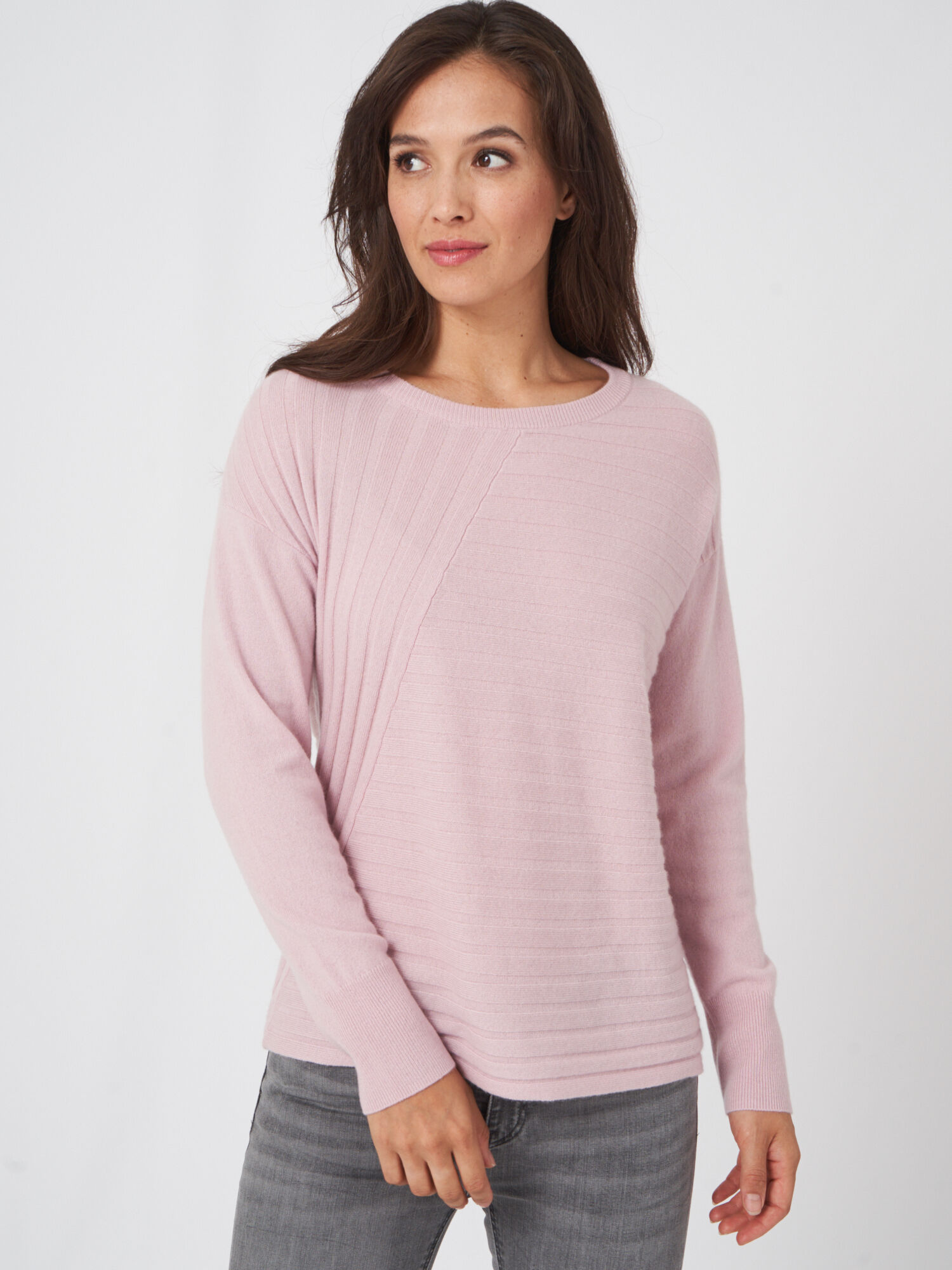 Women Repeat Cashmere