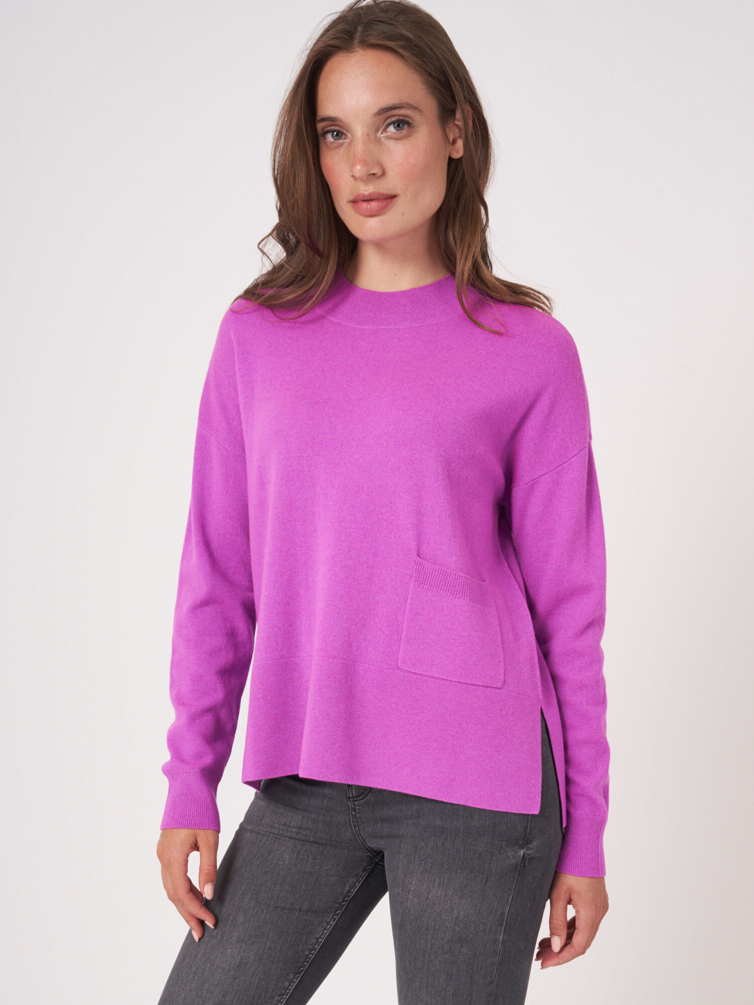 Women Repeat Cashmere