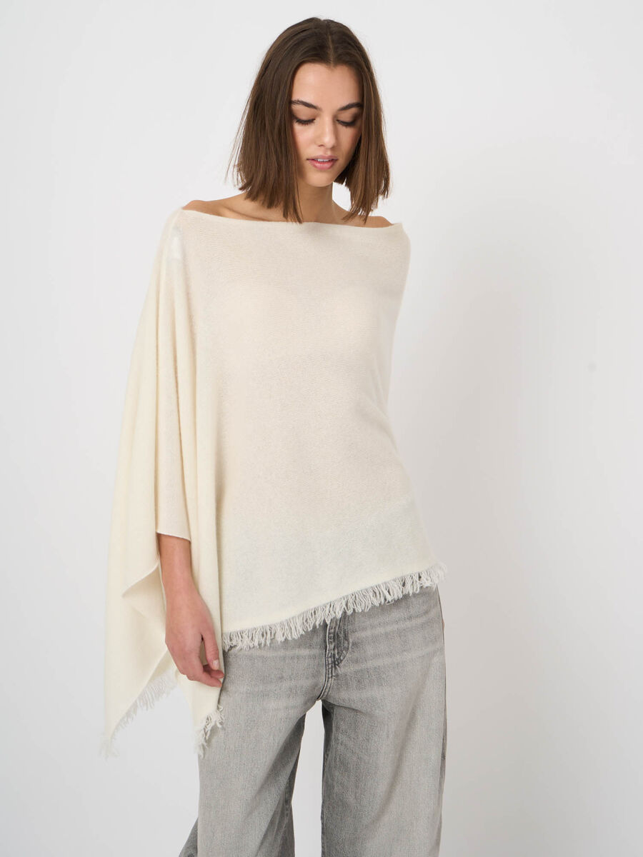 Fine-knit organic cashmere poncho with fringe | REPEAT cashmere